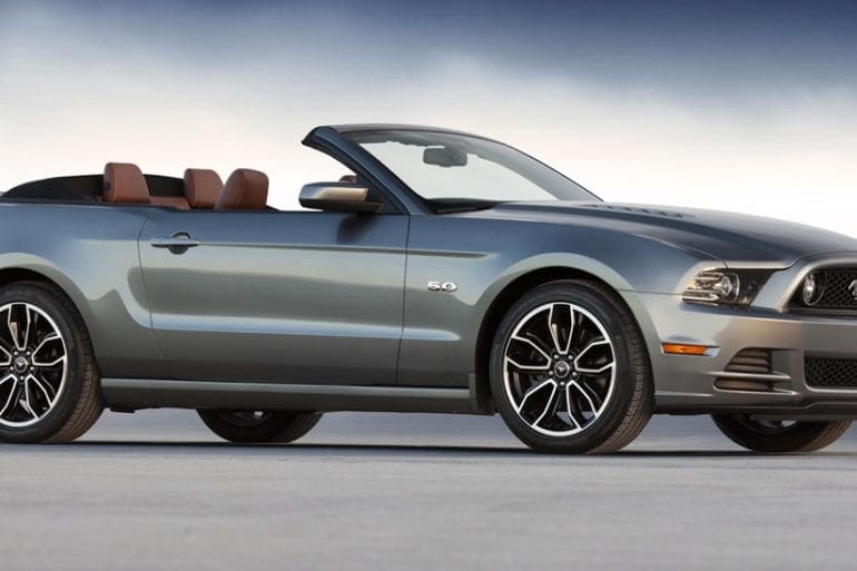 Full Gallery of 2013 Mustang Photos released by Ford | Mustang Specs