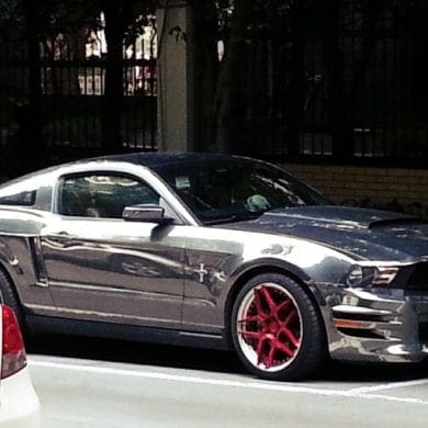 Chrome Ford Mustang with pink wheels spotted in China - Mustang Specs
