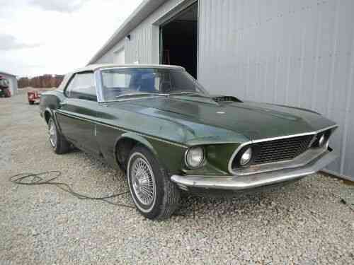 Moss Green 1969 Ford Mustang