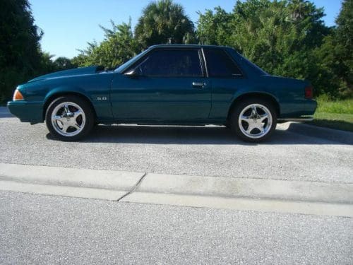 Bright Green (Calypso) 1992 Ford Mustang