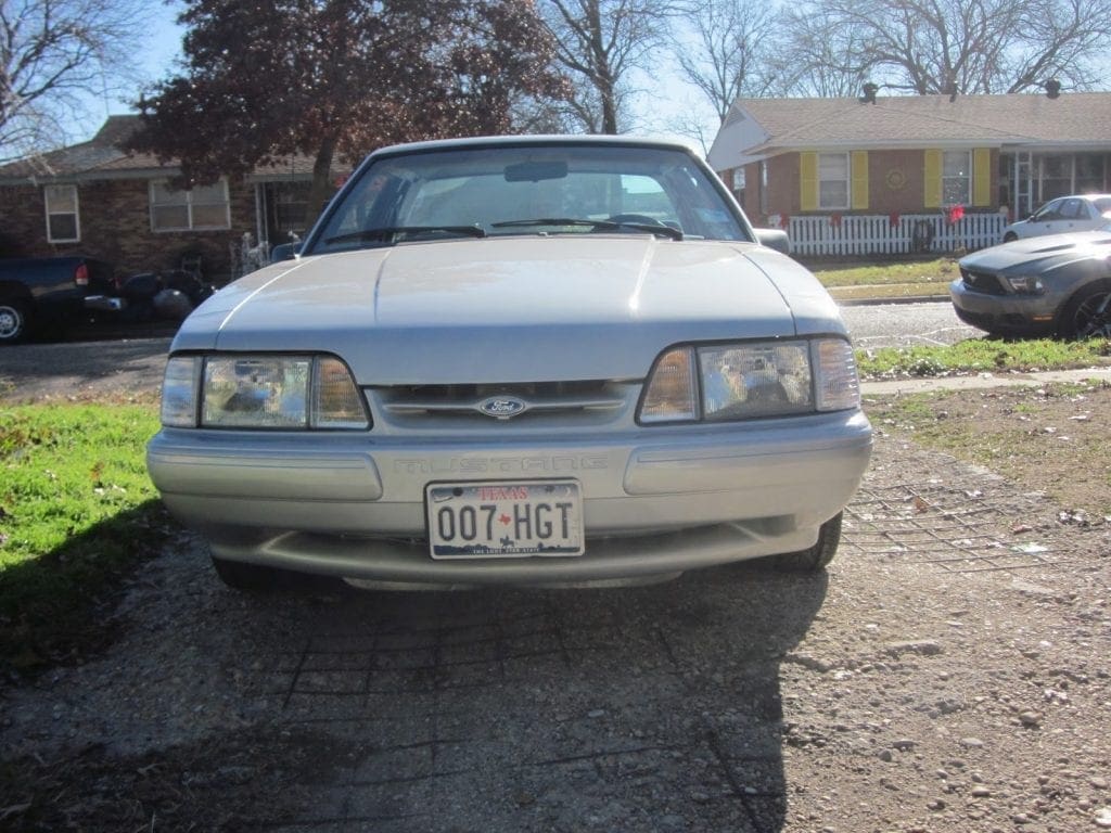 Light Crystal Blue 1991 Ford Mustang