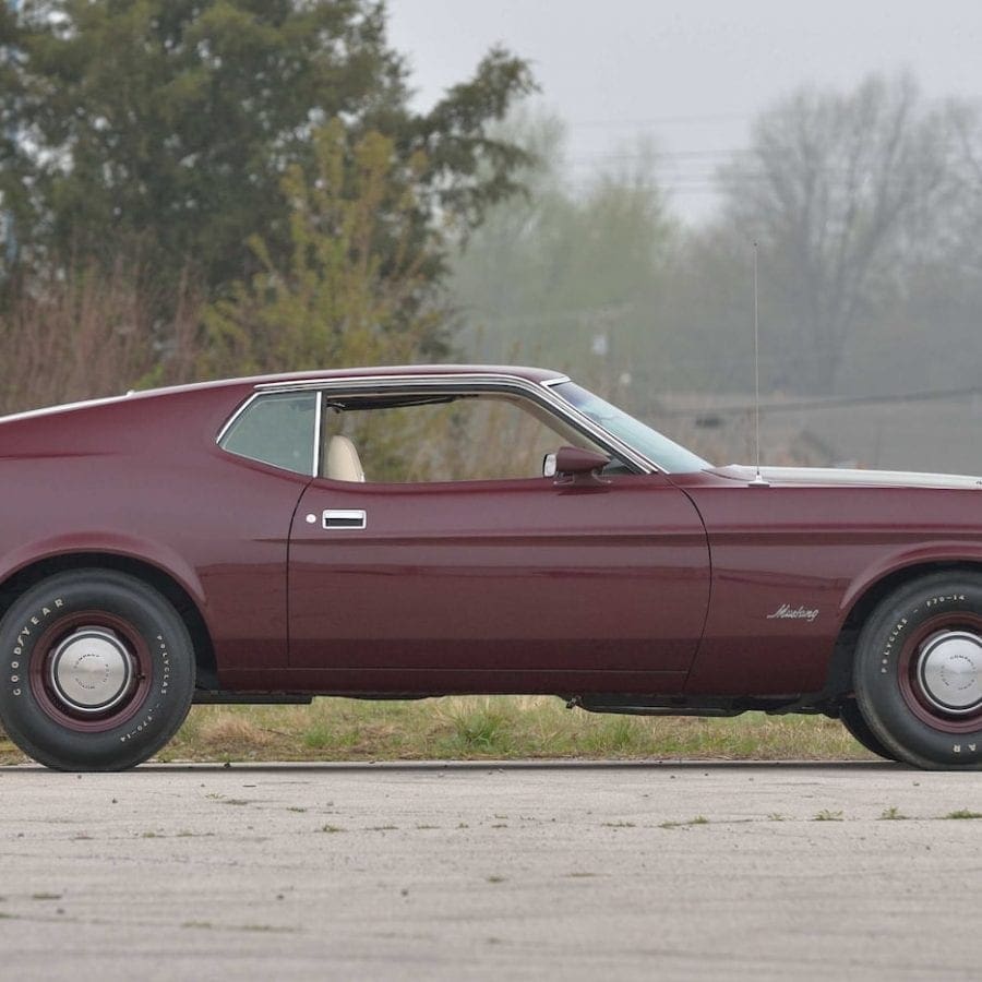 Maroon 1971 Ford Mustang