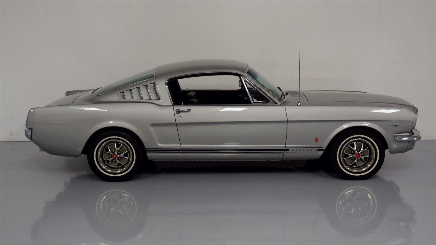 Silver Frost 1967 Ford Mustang