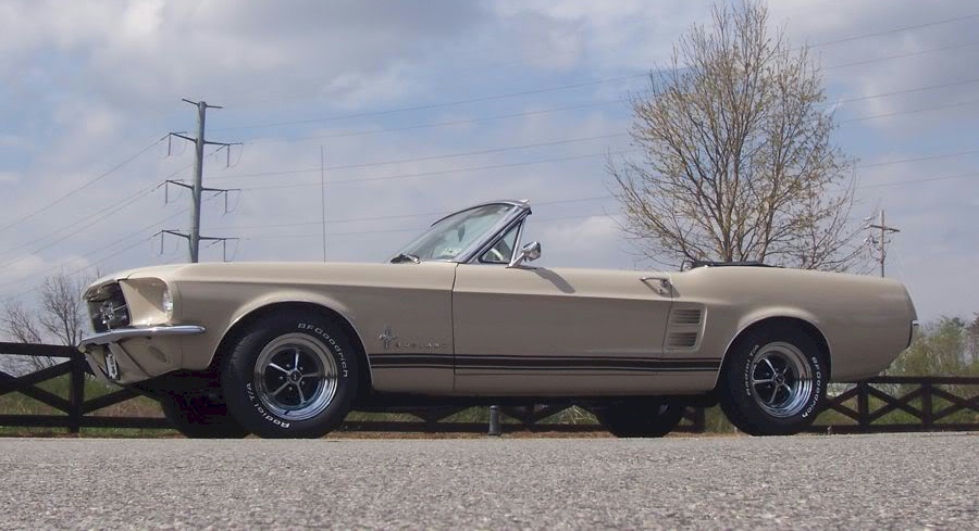 Pebble Beige 1967 Ford Mustang