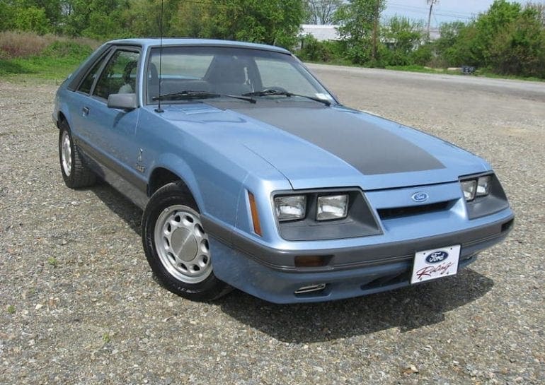 Light Regatta Blue 1986 Ford Mustang