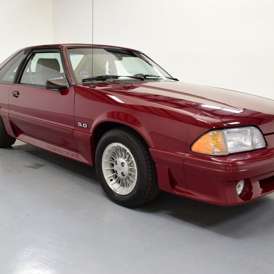 Cabernet Red 1989 Ford Mustang