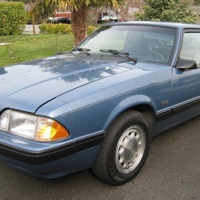 Medium Shadow Blue 1988 Ford Mustang