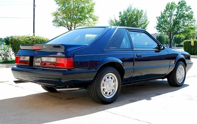 Twilight Blue 1990 Ford Mustang