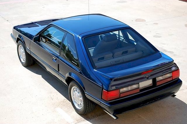 Twilight Blue 1990 Ford Mustang
