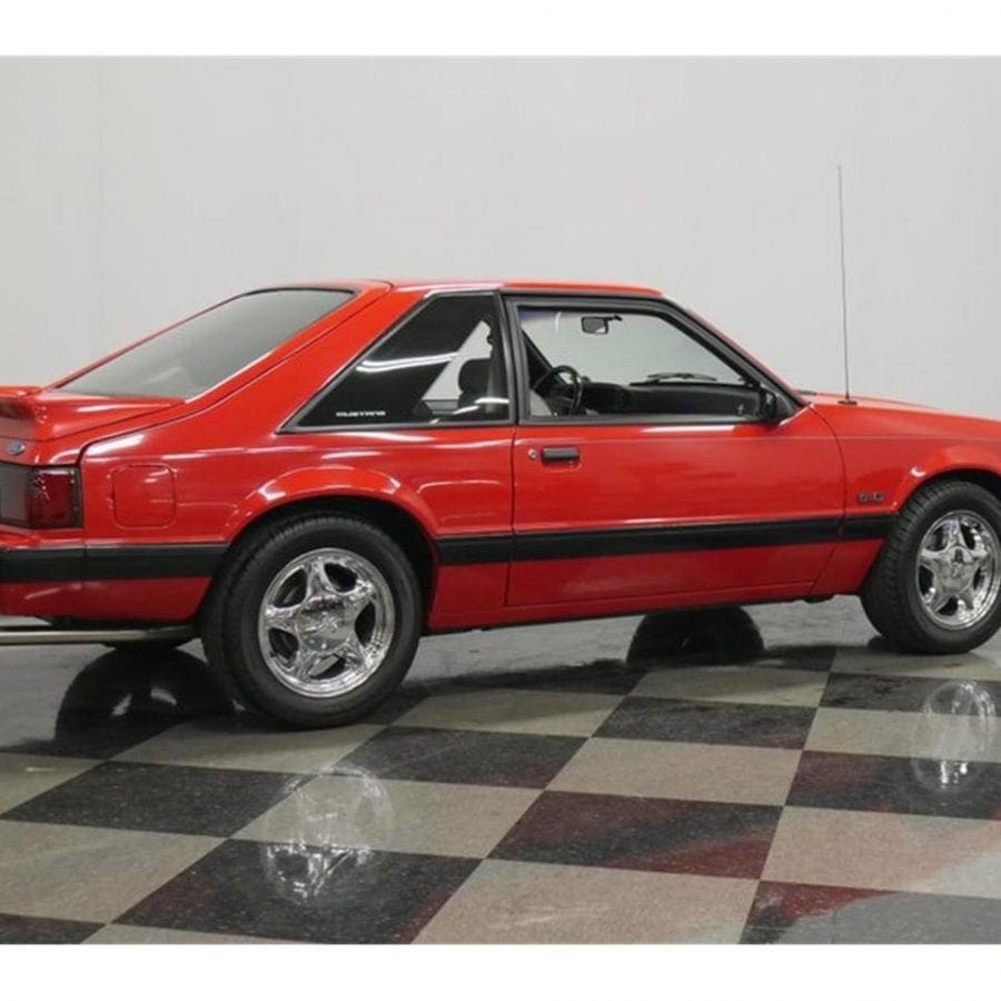 Vermilion 1990 Ford Mustang