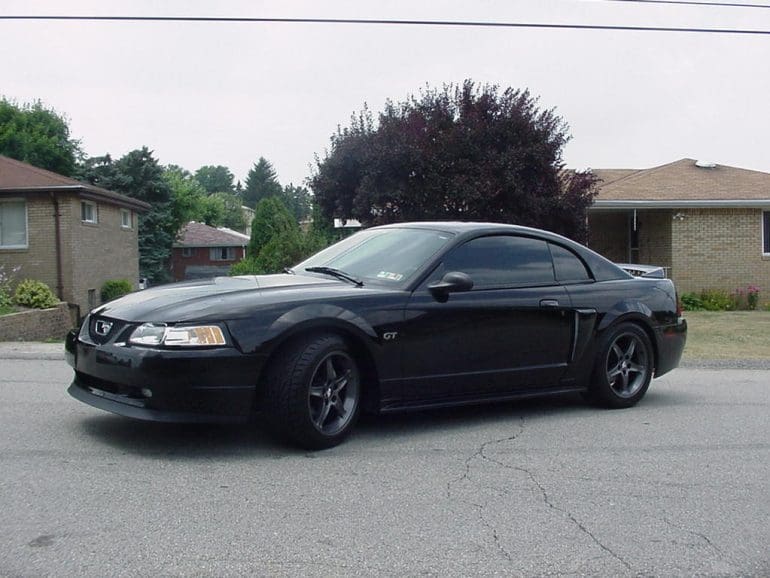 Black 2000 Ford Mustang