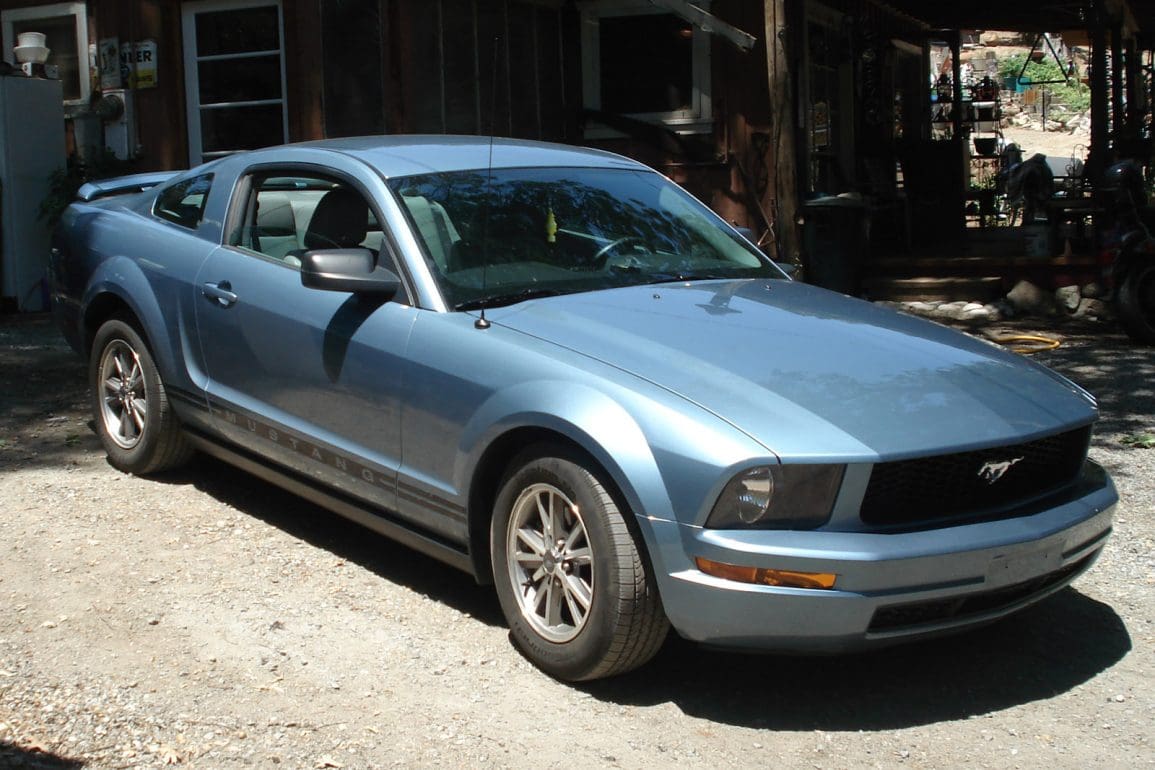 2005 Ford Mustang Research Center