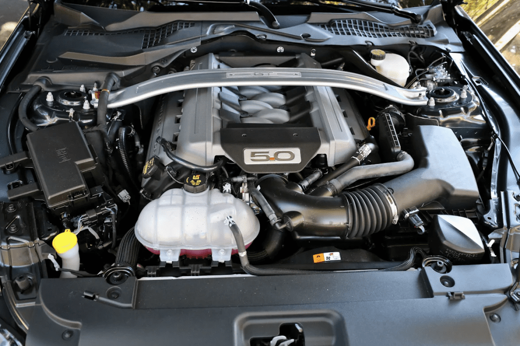 Mustang Engines by Configuration & Layout