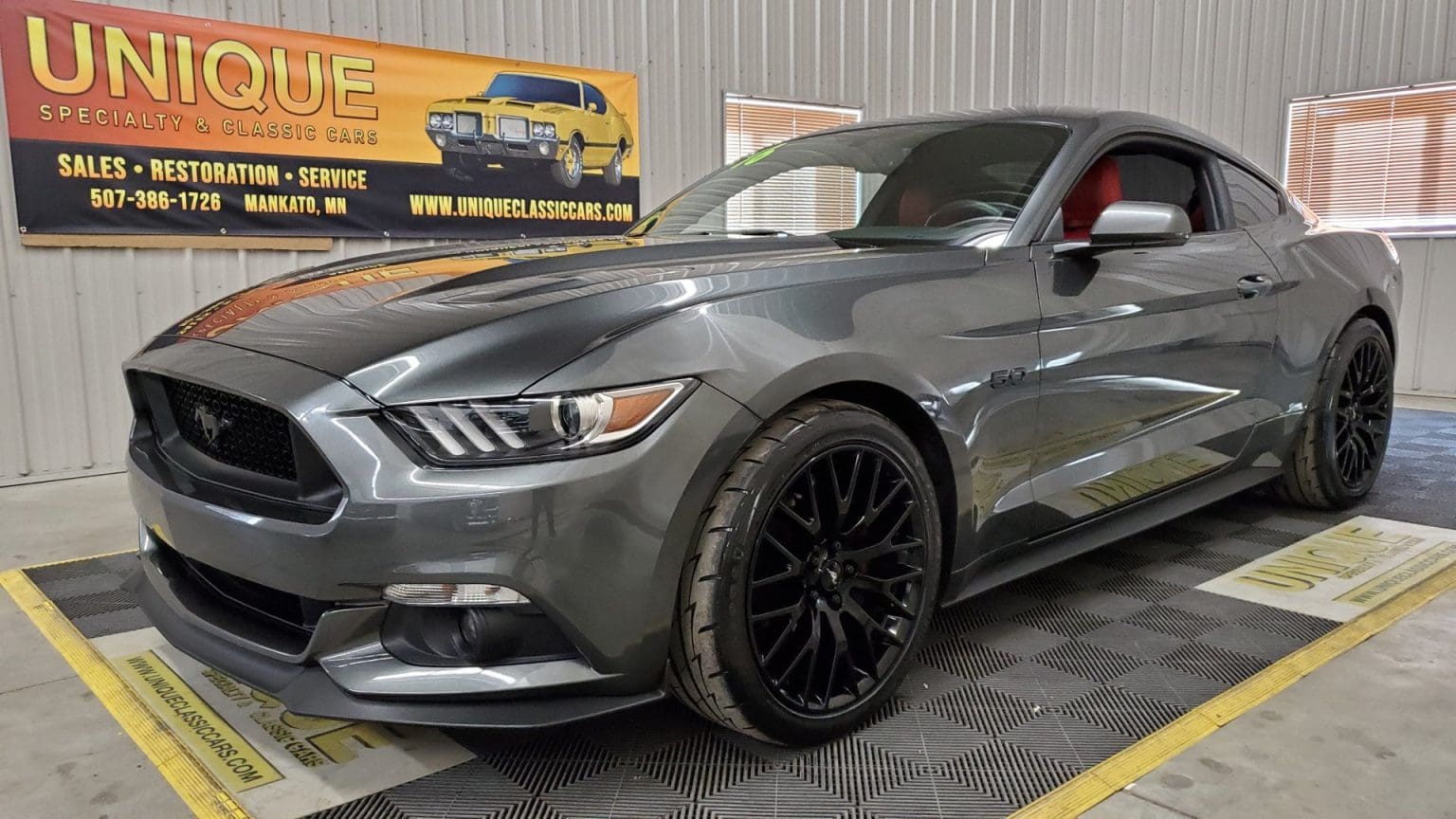 Ingot Silver 2016 Ford Mustang