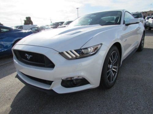 White Platinum 2017 Ford Mustang
