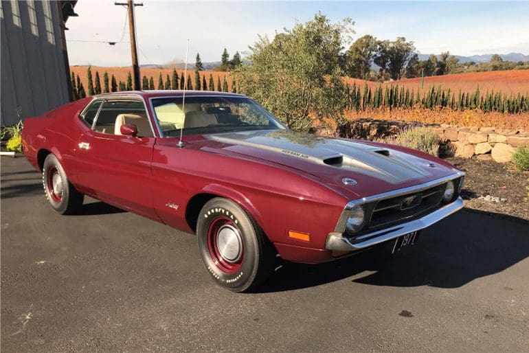Maroon 1971 Ford Mustang