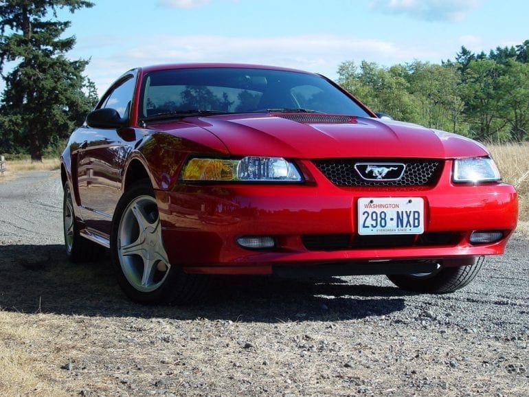 Laser Red 2000 Ford Mustang
