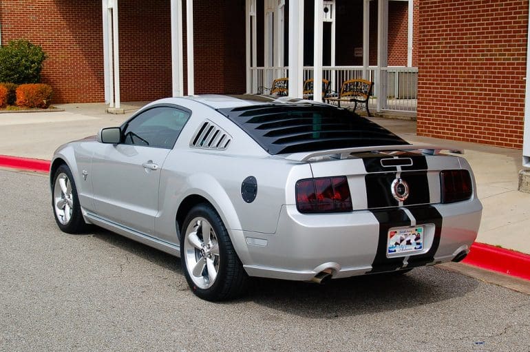 Brilliant Silver 2009 Ford Mustang