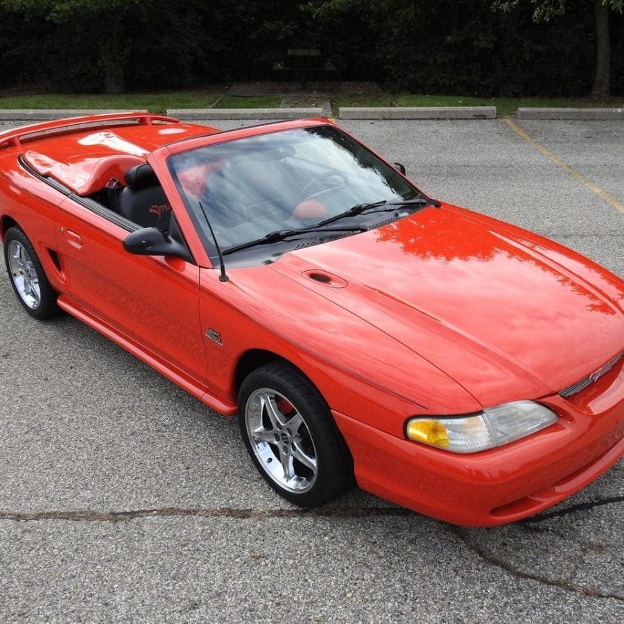 Vibrant Red 1995 Ford Mustang