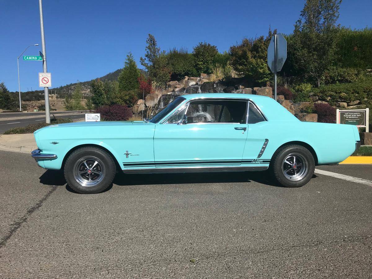 Tropical Turquoise 1964 Ford Mustang