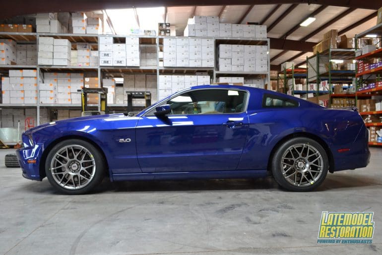 Deep Impact Blue 2013 Ford Mustang