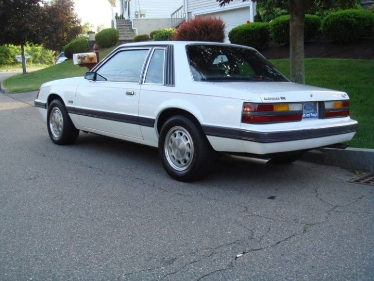 Sand Beige 1986 Ford Mustang
