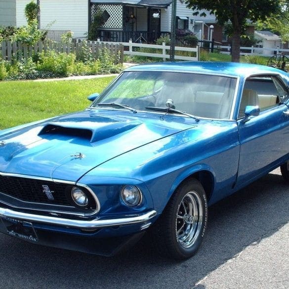 Bright Blue (Light Grabber Blue) 1974 Ford Mustang