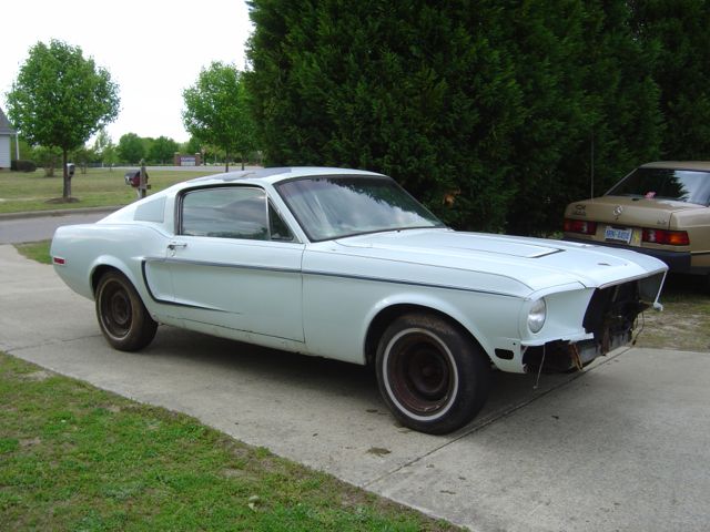 Diamond Blue 1968 Ford Mustang