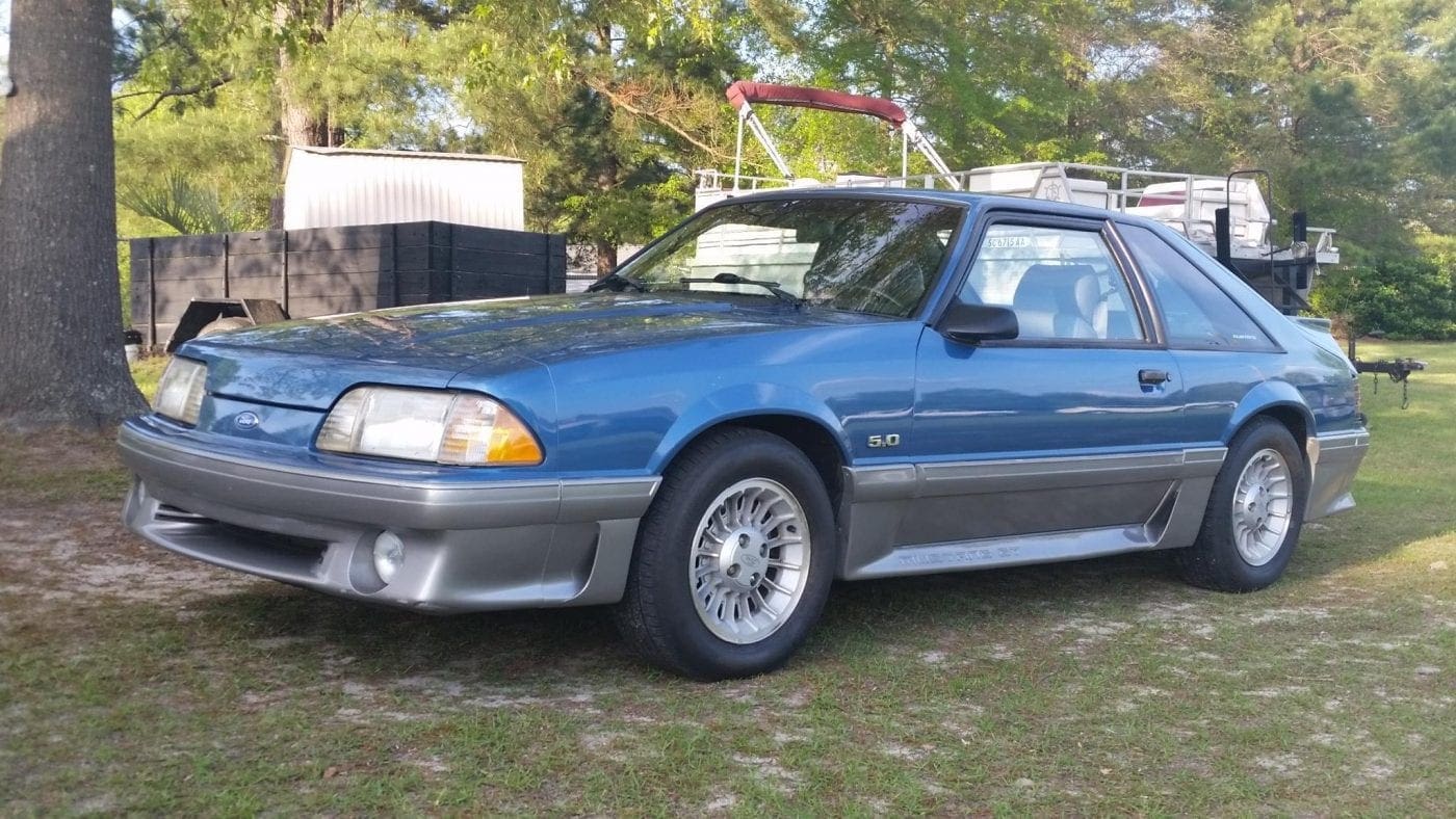 Bright Regatta Blue 1988 Ford Mustang