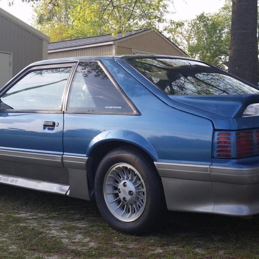 Bright Regatta Blue 1989 Ford Mustang