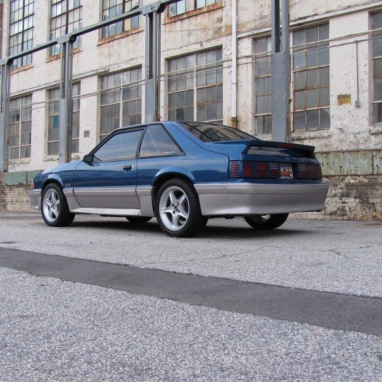 Ultra Blue 1990 Ford Mustang