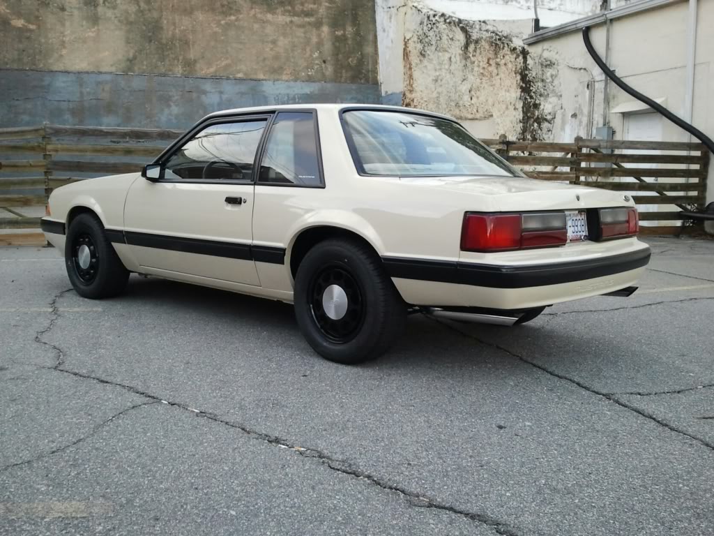 Sand Beige 1987 Ford Mustang