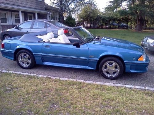 Bright Regatta Blue 1988 Ford Mustang