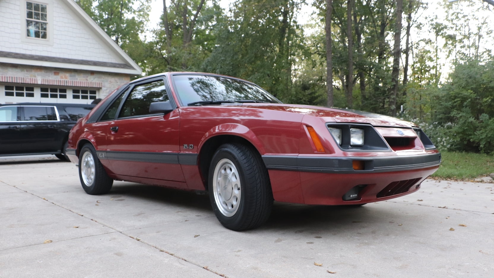 Light Canyon Red 1985 Ford Mustang