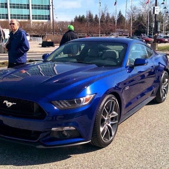 Deep Impact Blue 2015 Ford Mustang