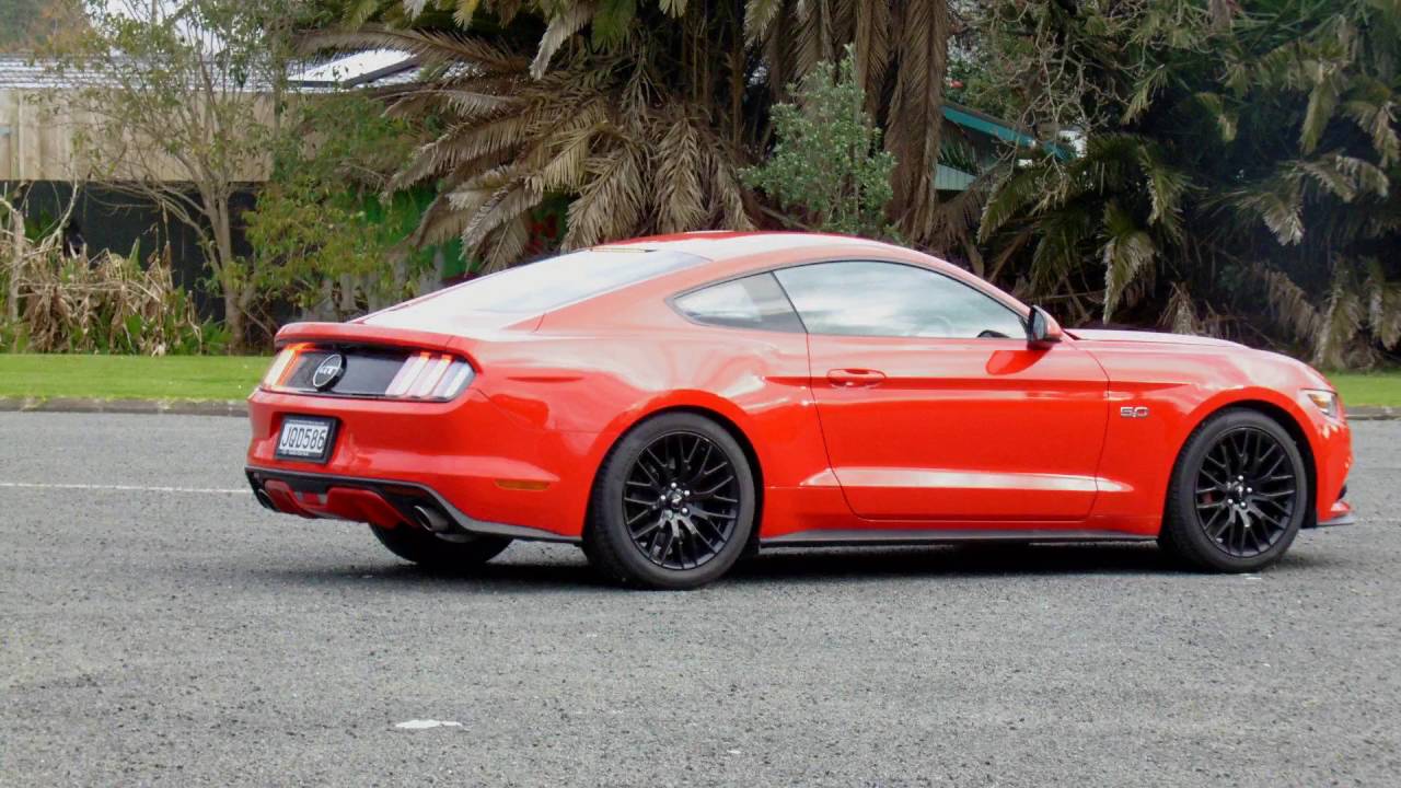 Race Red 2016 Ford Mustang