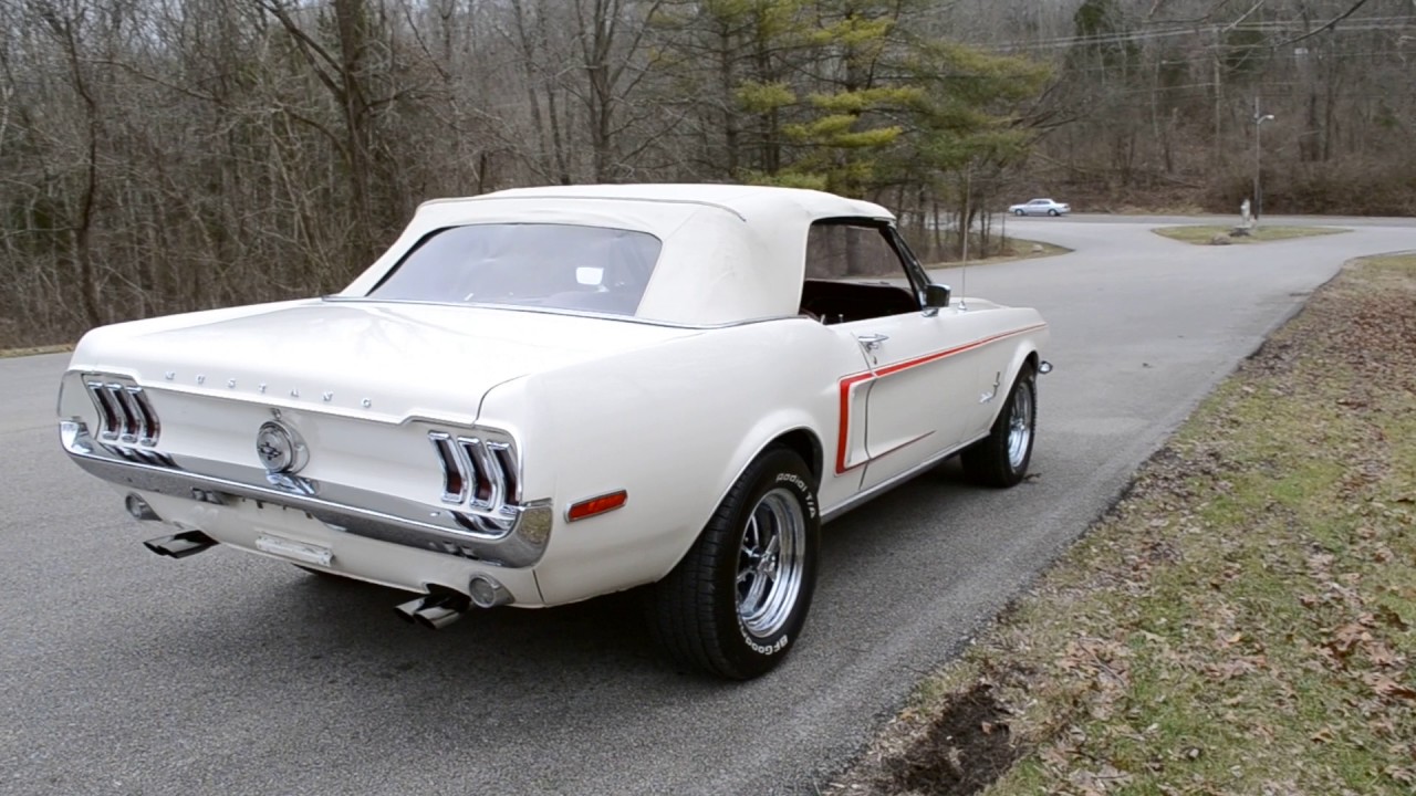 Wimbledon White 1968 Ford Mustang