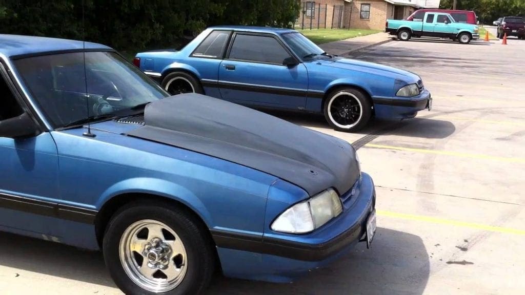 Bright Regatta Blue 1989 Ford Mustang