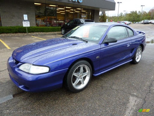 Sapphire Blue 1995 Ford Mustang