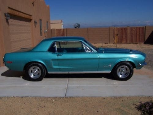 Tahoe Turquoise 1968 Ford Mustang