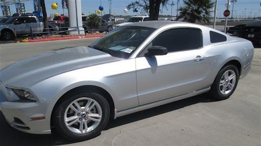 Ingot Silver 2014 Ford Mustang