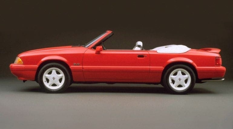 1992 Ford Mustang - Ultimate Guide