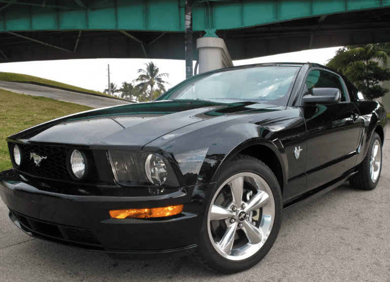 2009 Ford Mustang - Ultimate Guide