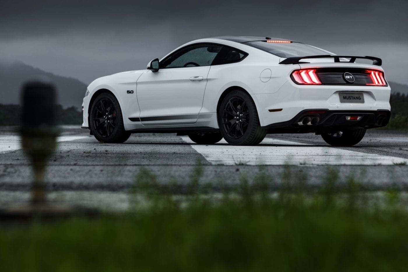 2017 Ford Mustang Shadow Black Edition: Ultimate Guide