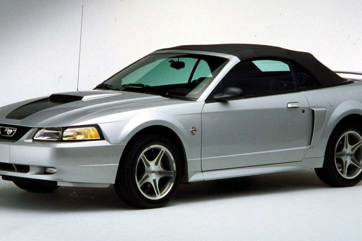 1999 Ford Mustang Research Center