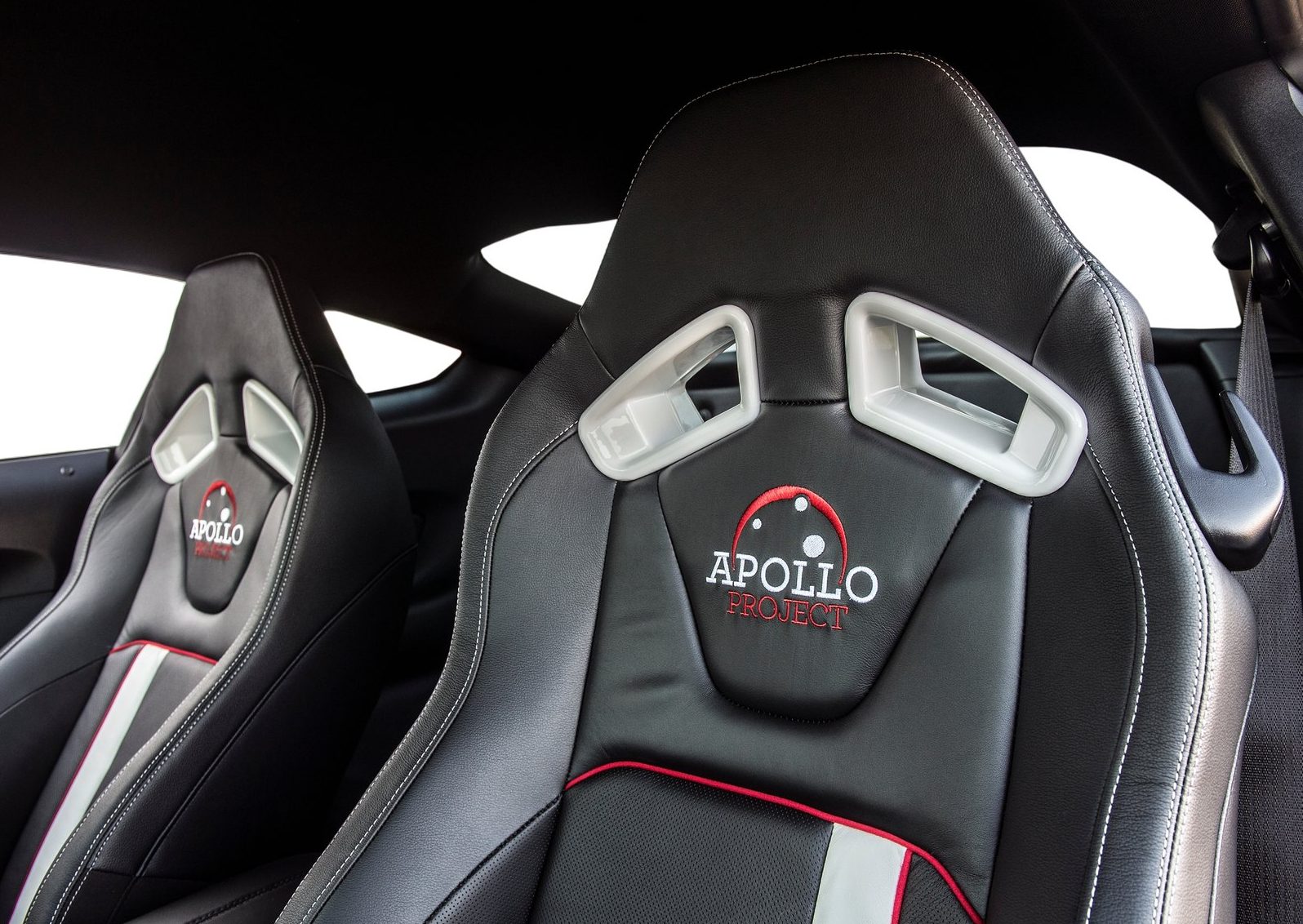 2015 Ford Mustang GT Apollo Edition: Ultimate Guide