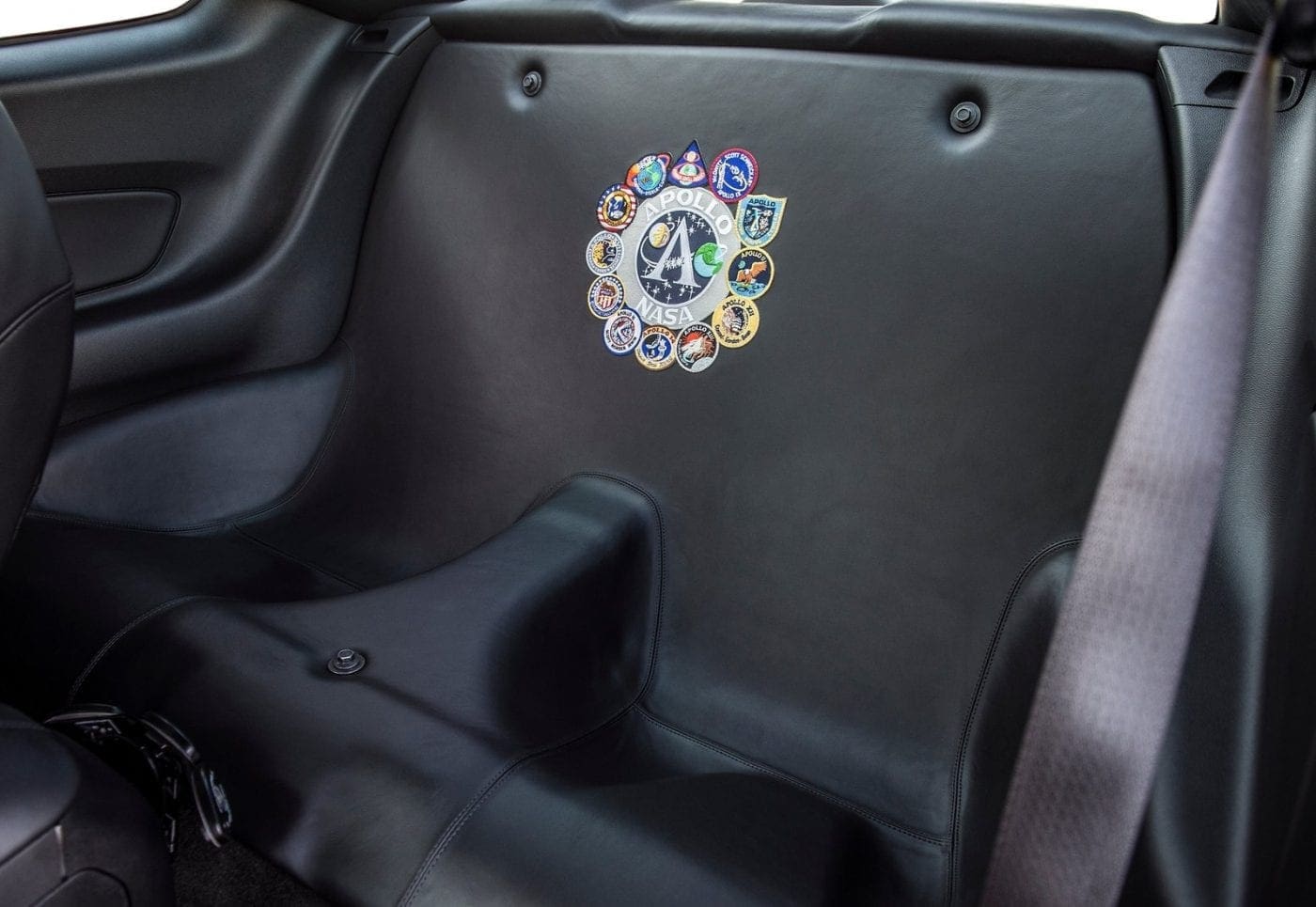 2015 Ford Mustang GT Apollo Edition: Ultimate Guide