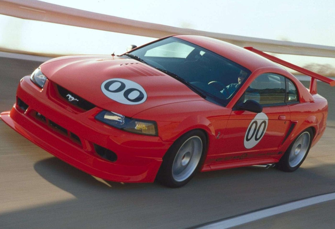 2000 Ford Mustang SVT Cobra R: Ultimate Guide