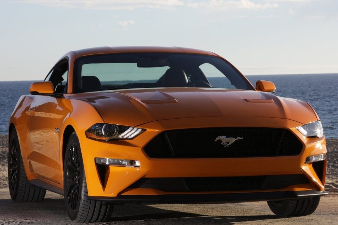 2018 Ford Mustang Research Center