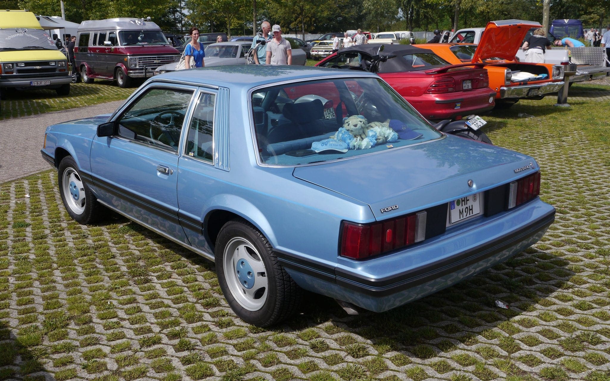 1979 Ford Mustang Ghia Wallpapers | MustangSpecs.com